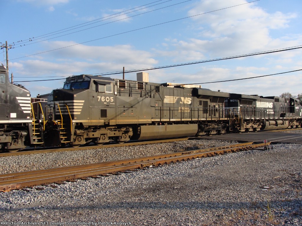 NS 7605
